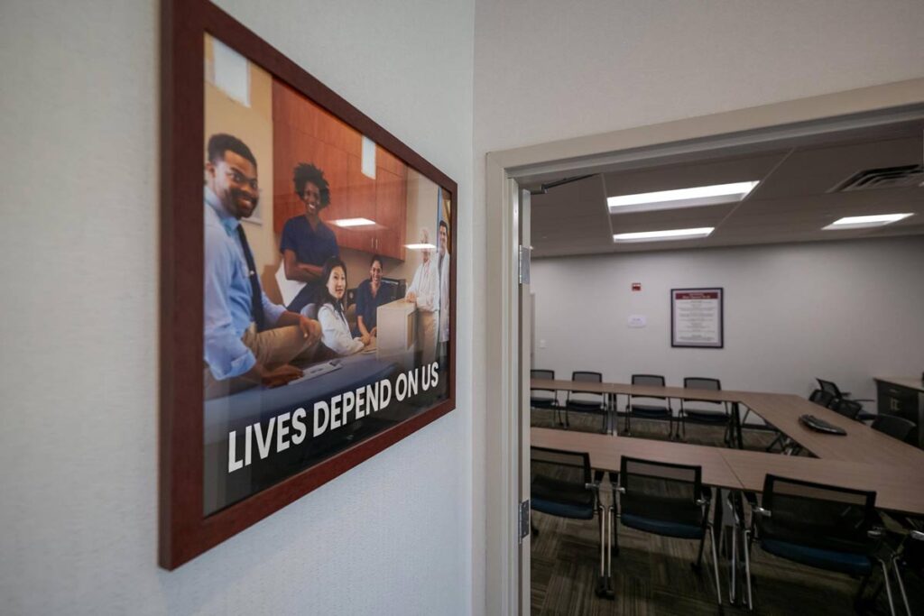 Emergency Lighting, Signs and Inverters | Evenlite